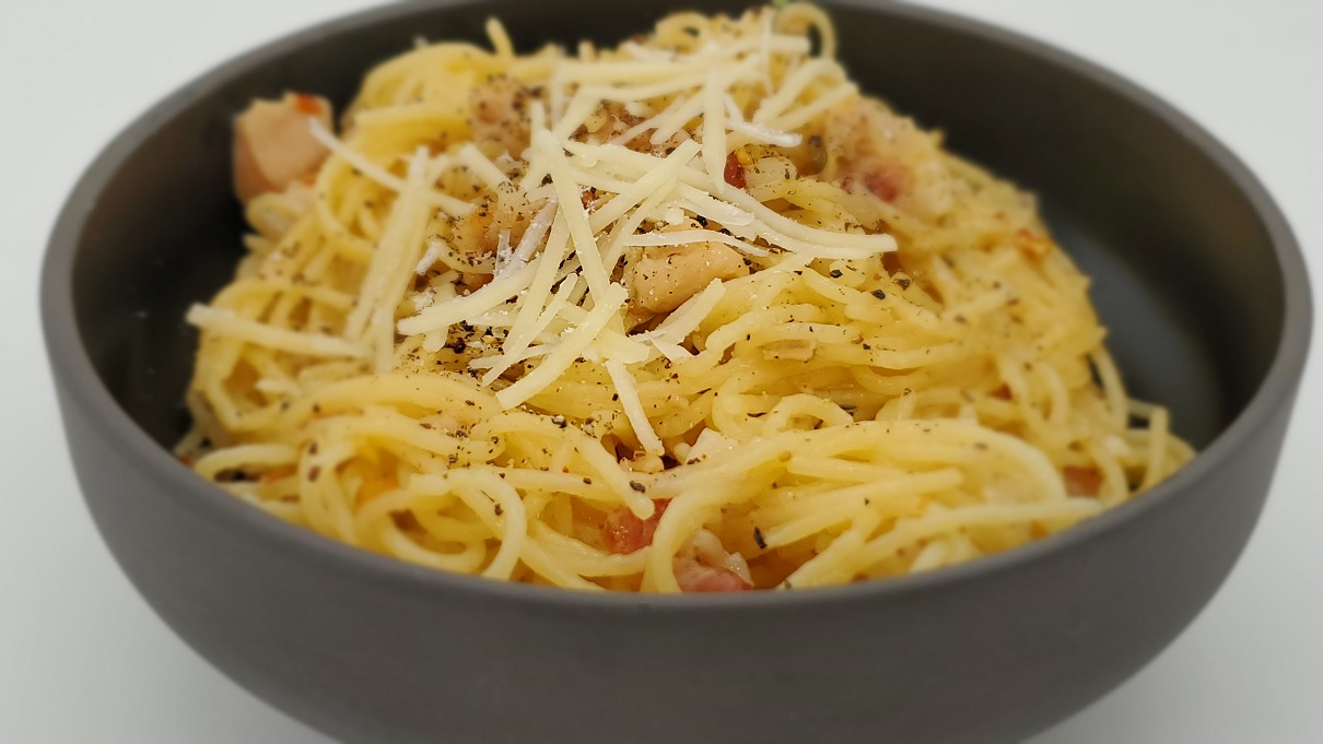 Angel Hair with Clams - Wicked Handy